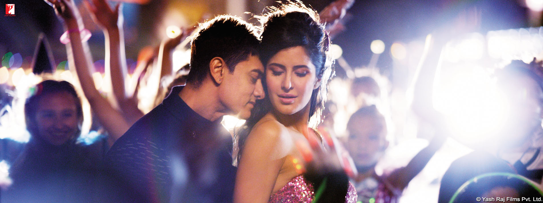 Dhoom 3 Movie - Video Songs, Movie Trailer, Cast & Crew Details | YRF